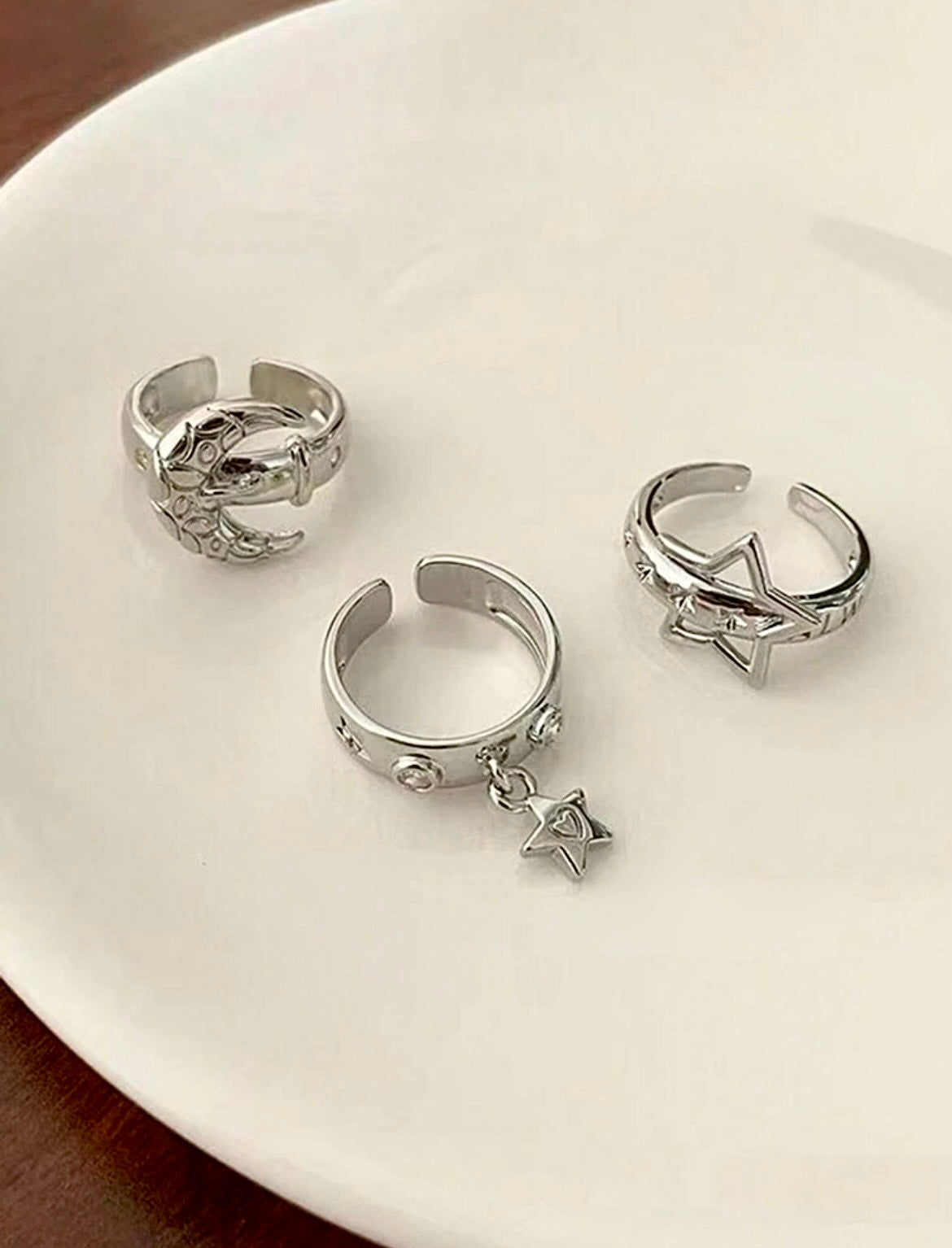 Rings – modeandbeyond