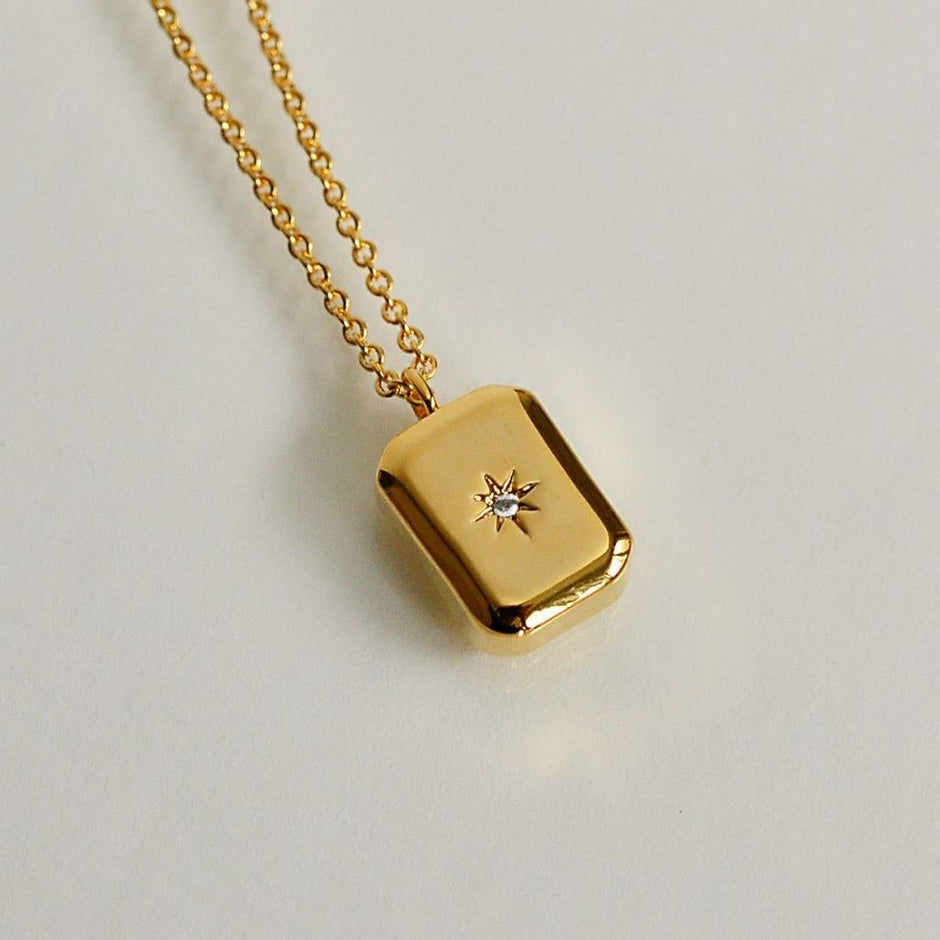 Necklaces – modeandbeyond